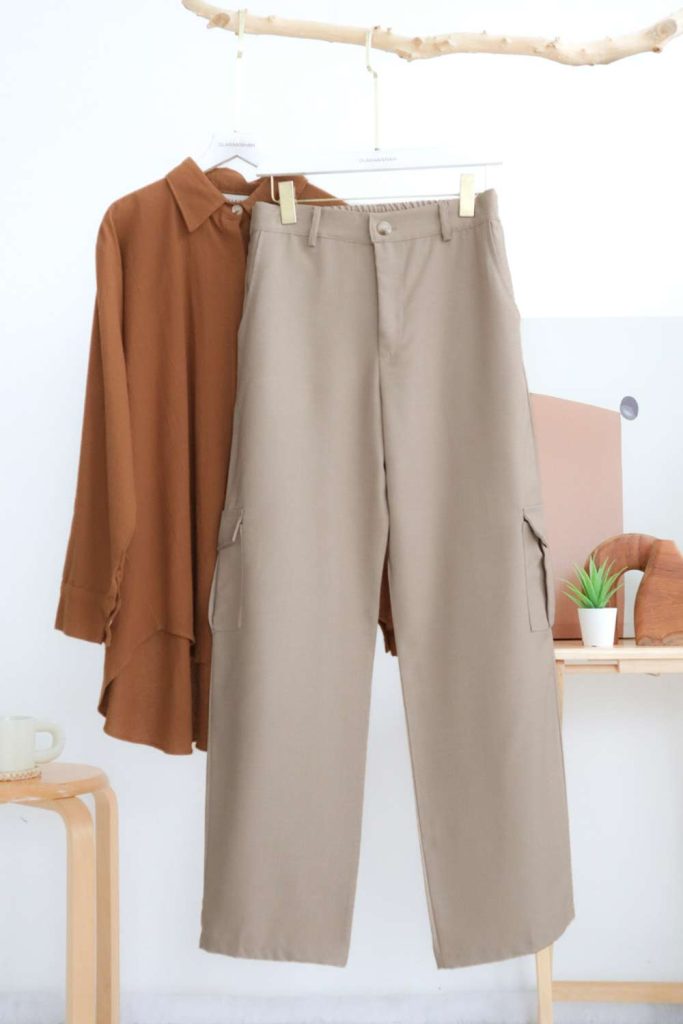Laina Cargo Pants Nude Beige Dlaraaishah 4828